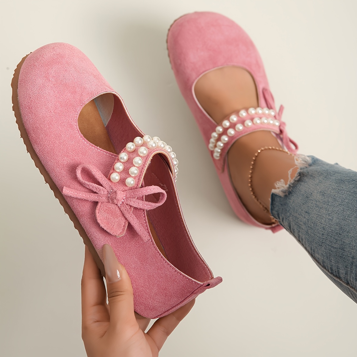 wide shoes sold on Temu United States