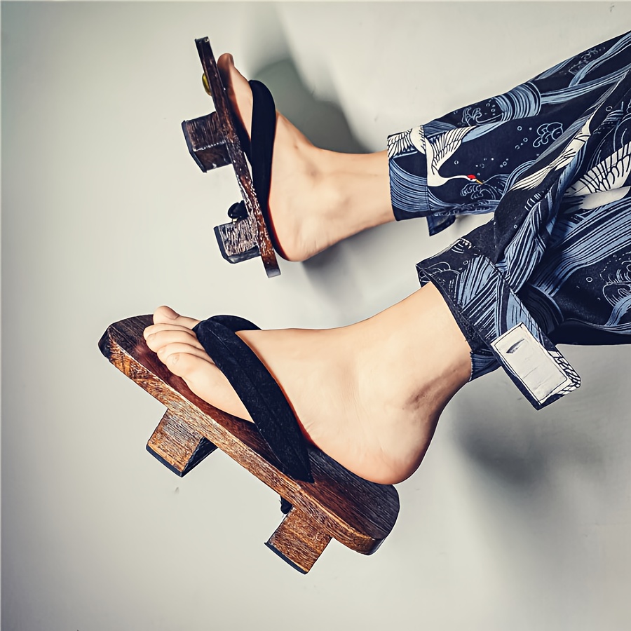 clogs sold on Temu United States