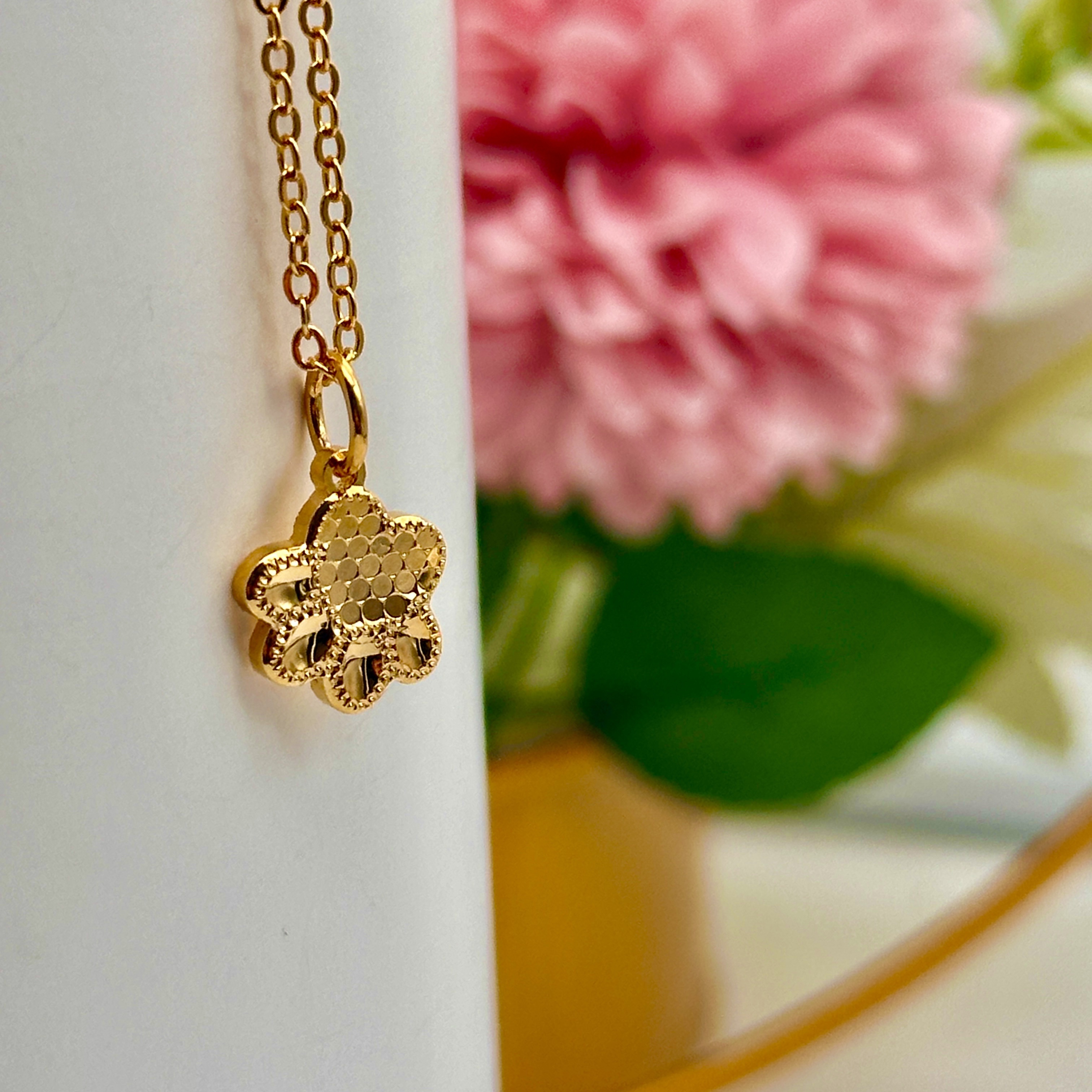 Golden Necklace Luxury Simple Style 24k Gold Plated Pendant - Temu ...