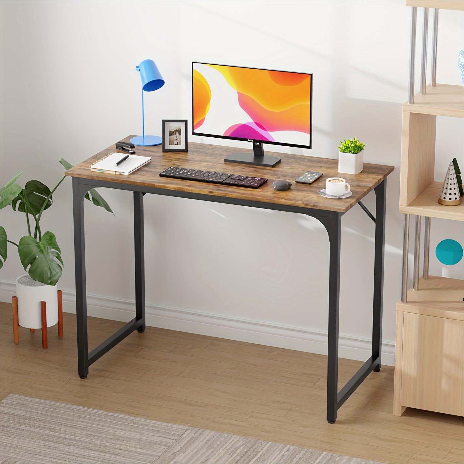 Compact pc table store