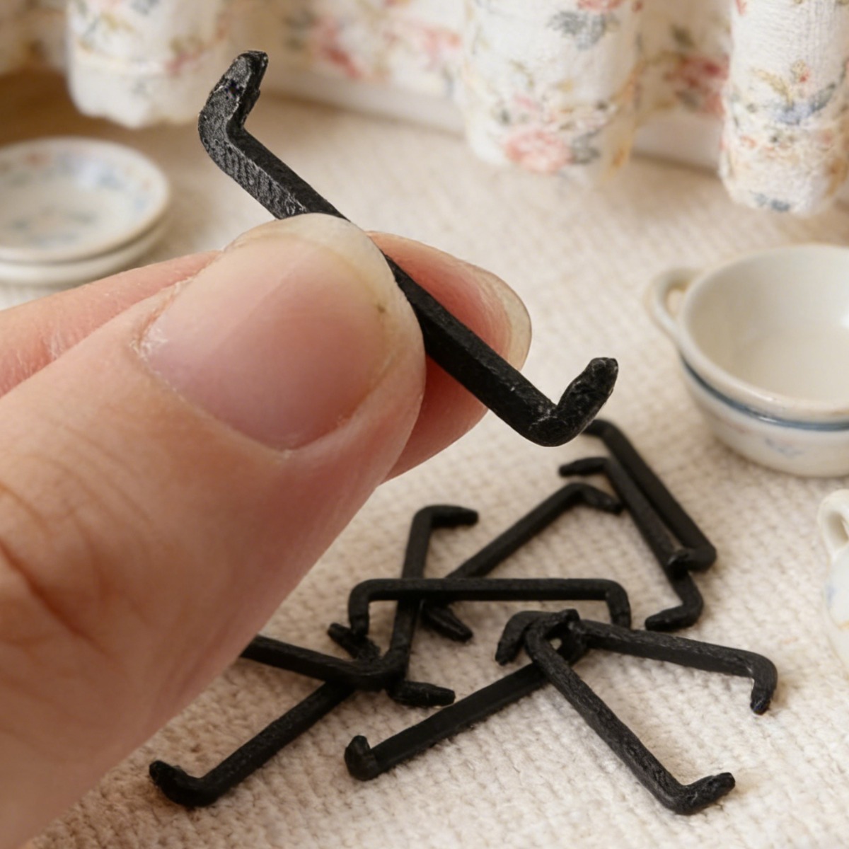 mini knobs sold on Temu United States