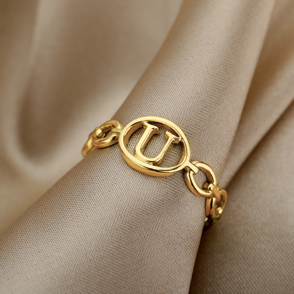 Dior letter sooo rings