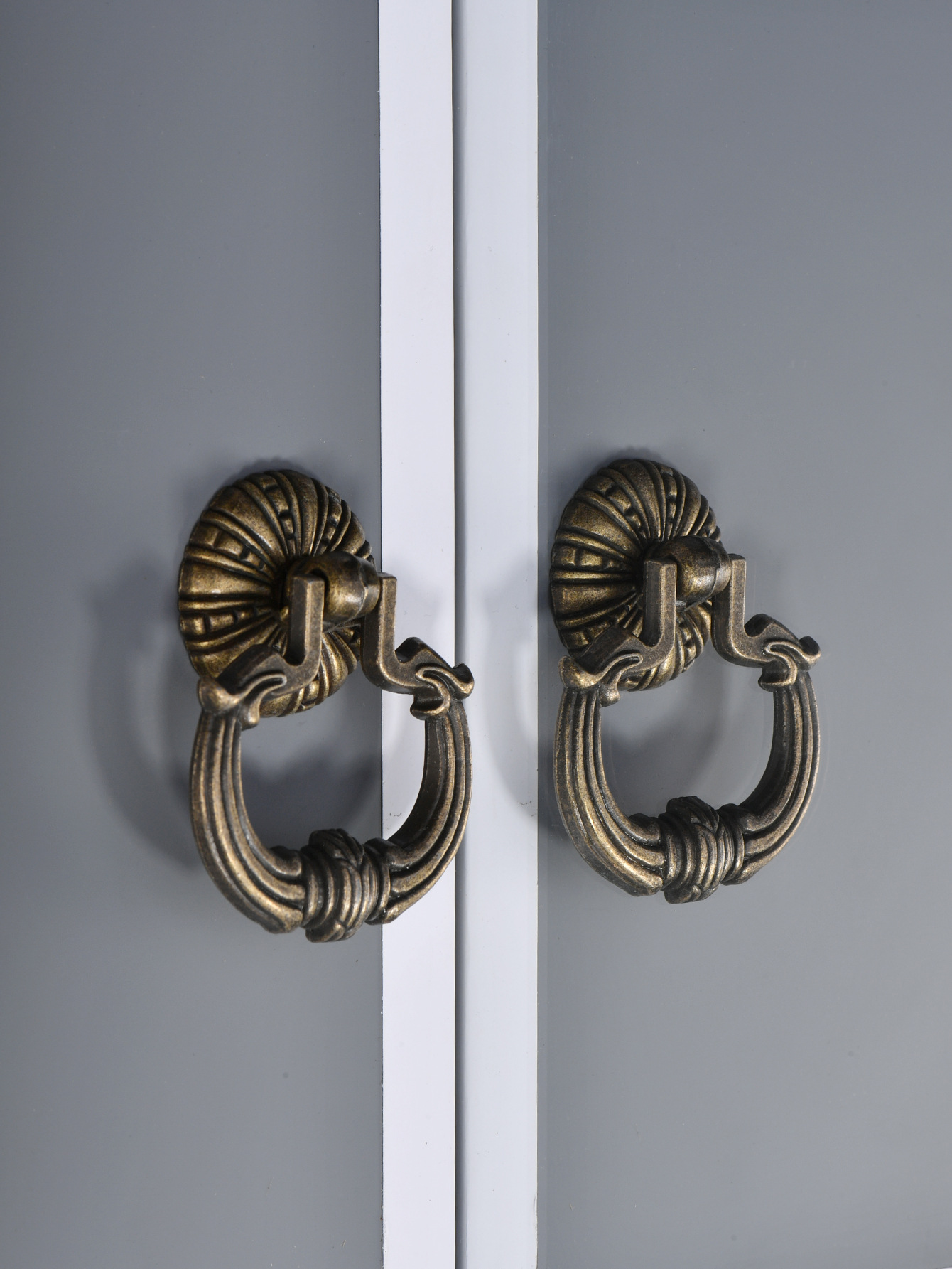 Antique Bronze Round Ring Pulls Retro European Style Cabinet - Temu