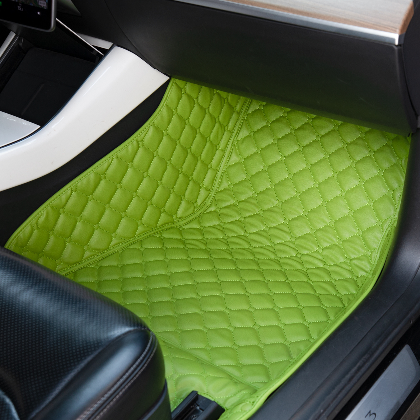 Pvc designer mat for car store