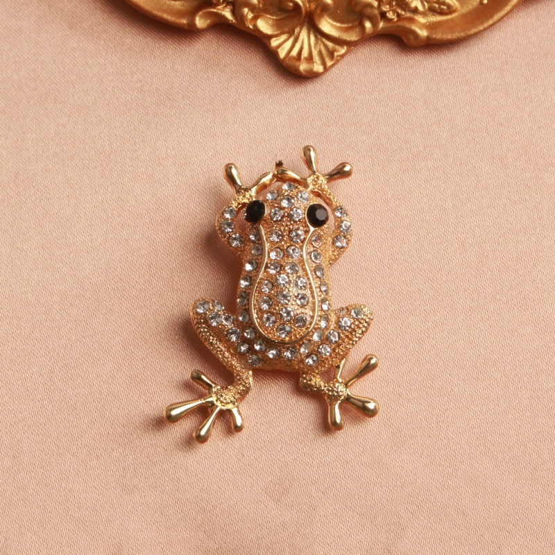 Halloween Retro Fashion Frog Brooch Men Animal Brooch Men - Temu United ...