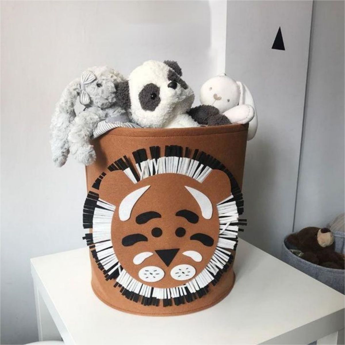 Stuffed animal storage bin store
