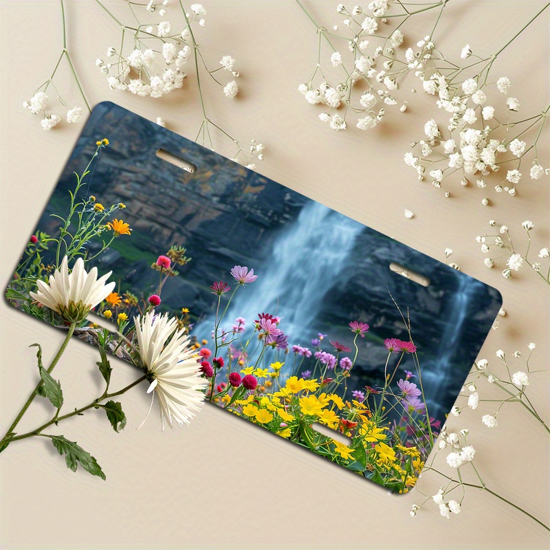 Рамка За Номер С Див Пейзаж От Цветя Здрава И Устойчива На Надраскване Капачка За Автомобилни