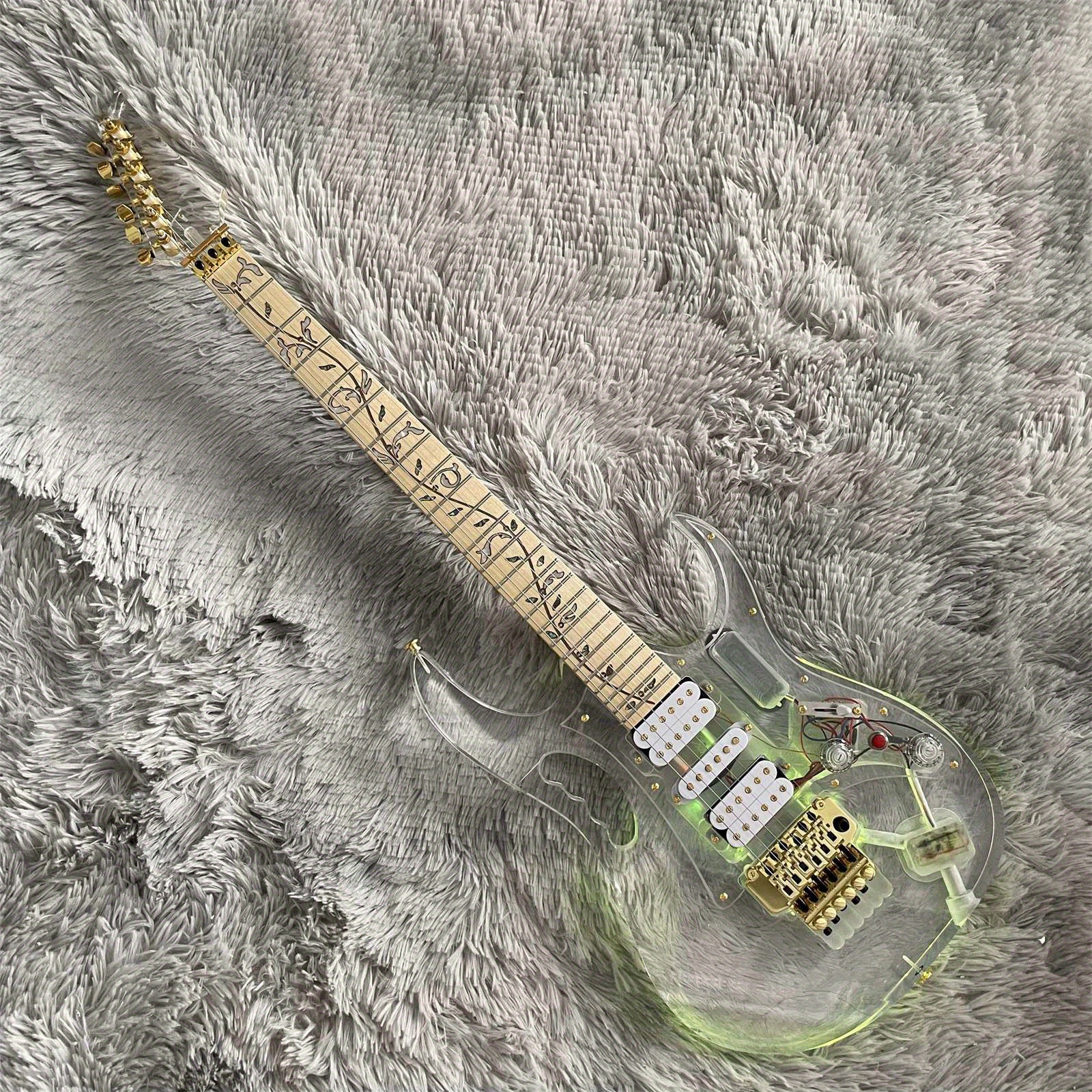 guitars sold on Temu United States