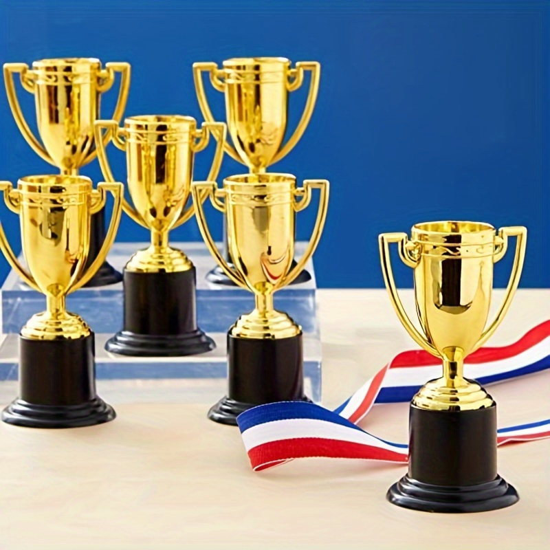 trophies sold on Temu Mexico