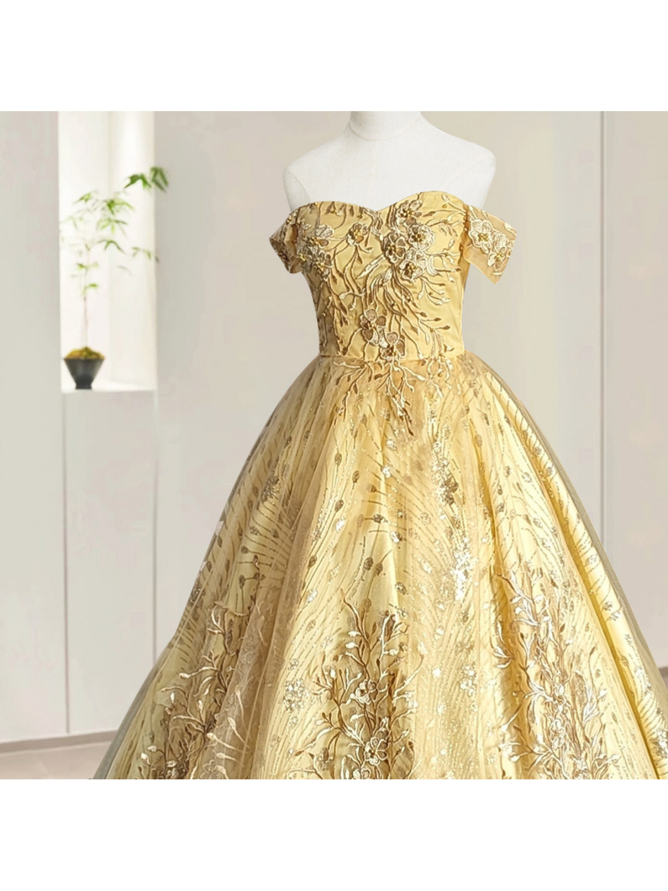 wedding dress ball gown sold on Temu United States