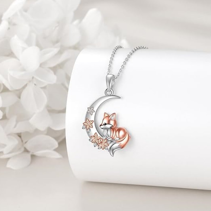 fox necklace sold on Temu Australia