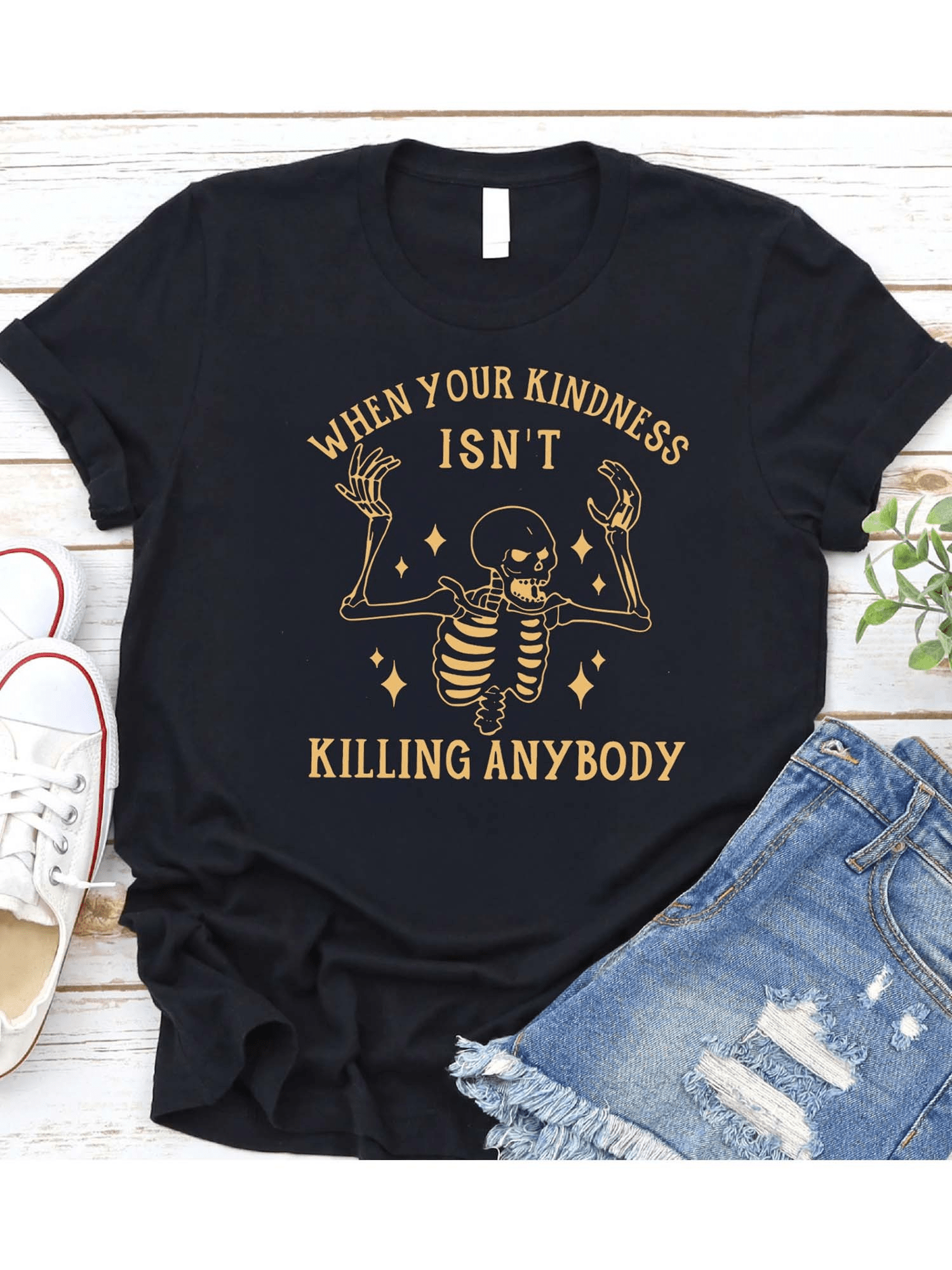 plus size graphic tees sold on Temu United States