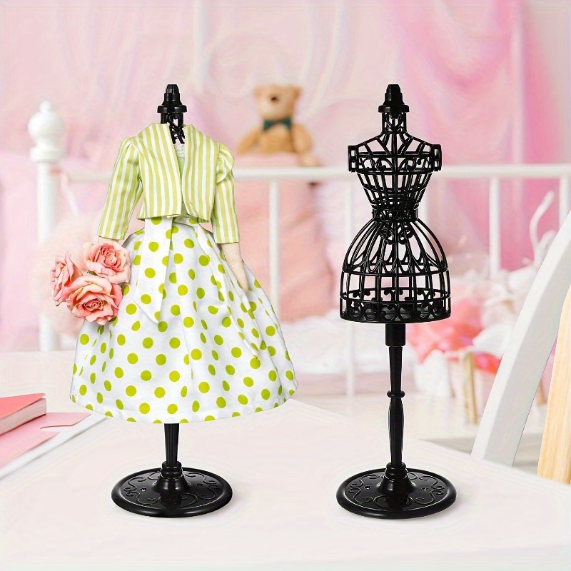 model clothes sold on Temu United States